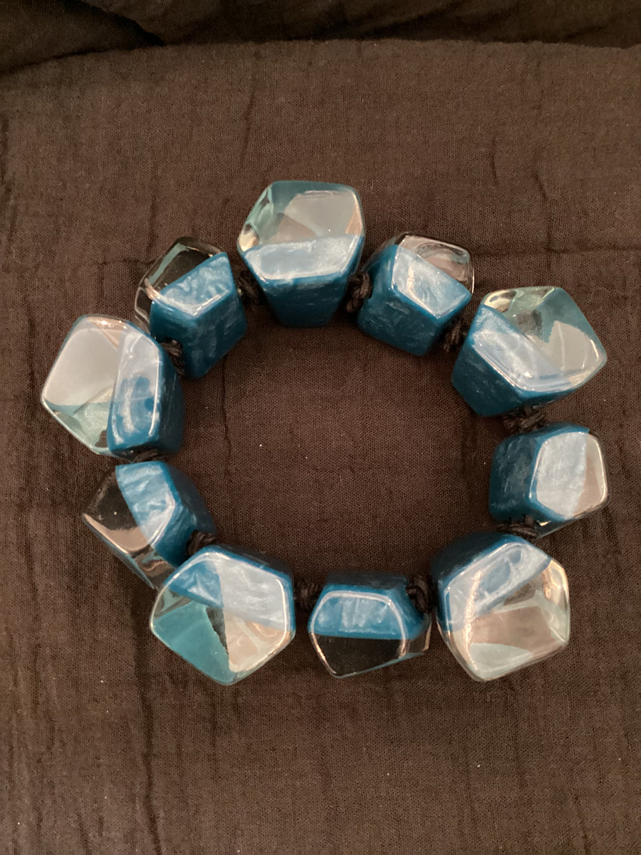 EMOCION BRACLET - BLUE – Abundance Plus Size Boutique