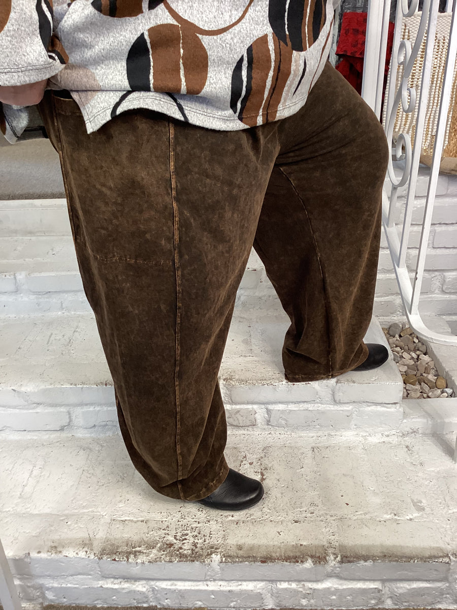 2 POCKET LANTERN PANT-CHOCOLAT – Abundance Plus Size Boutique