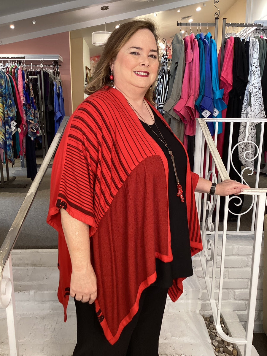 RUANA - RED COMBO – Abundance Plus Size Boutique