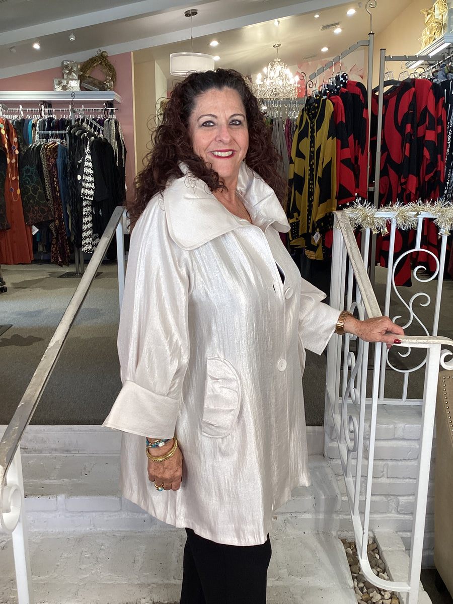 SHIMMER SWING JACKET - WHITE – Abundance Plus Size Boutique